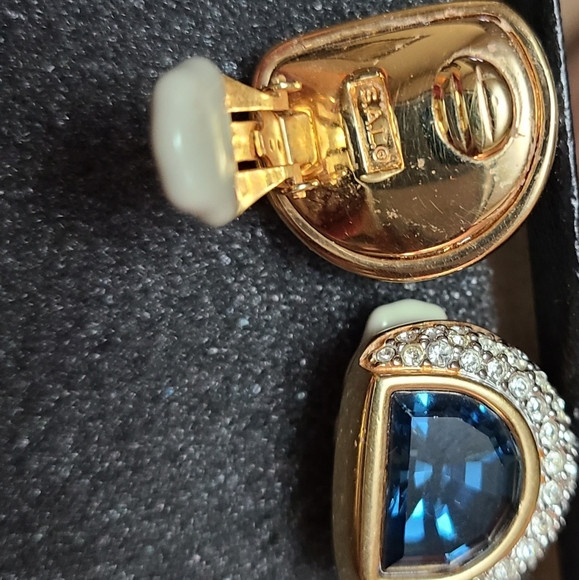 SAL SWAROVSKI | Jewelry | Vintage Sal Swarovski Earrings | Poshmark